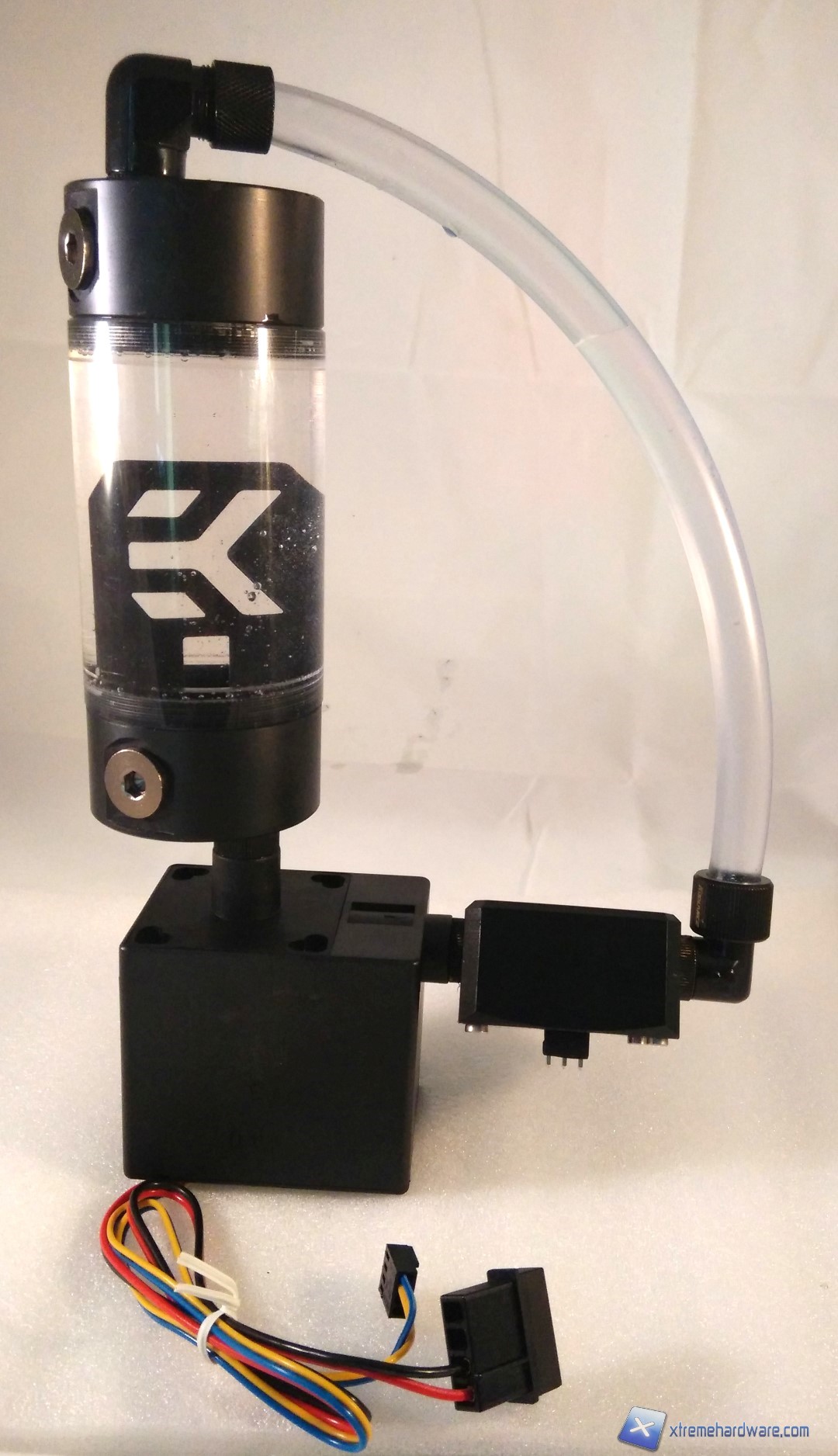 pwm PUMP power connection Mobo or fan controller? | Tom's Hardware Forum