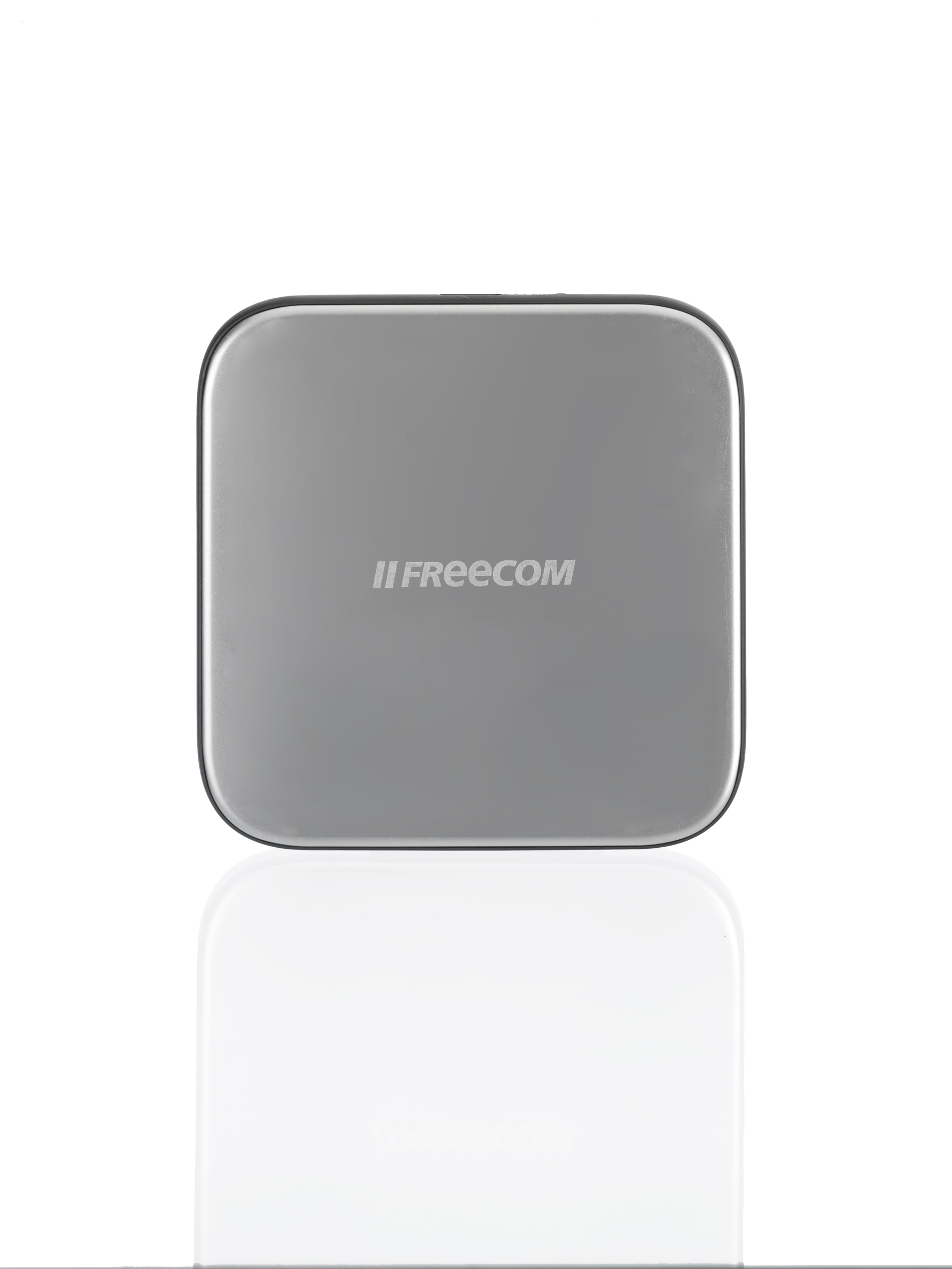 FREECOM LANCIA IL PRIMO HARD DRIVE MOBILE DI FORMA QUADRATA DEL MONDO