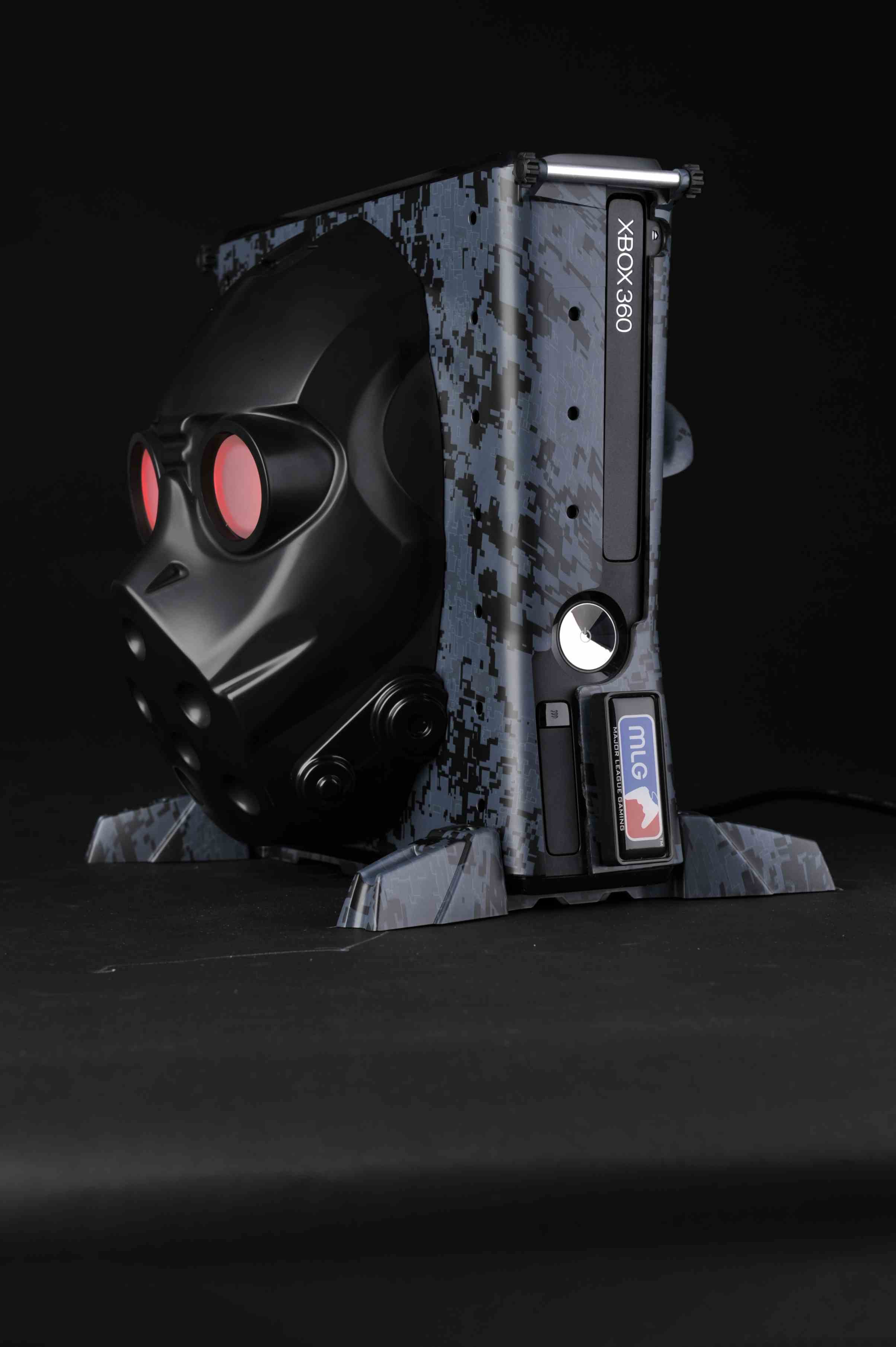 Koch Media Italia distribuisce i cases Calibur 11